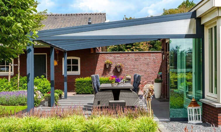 Veranda Key frame for privacy and protection